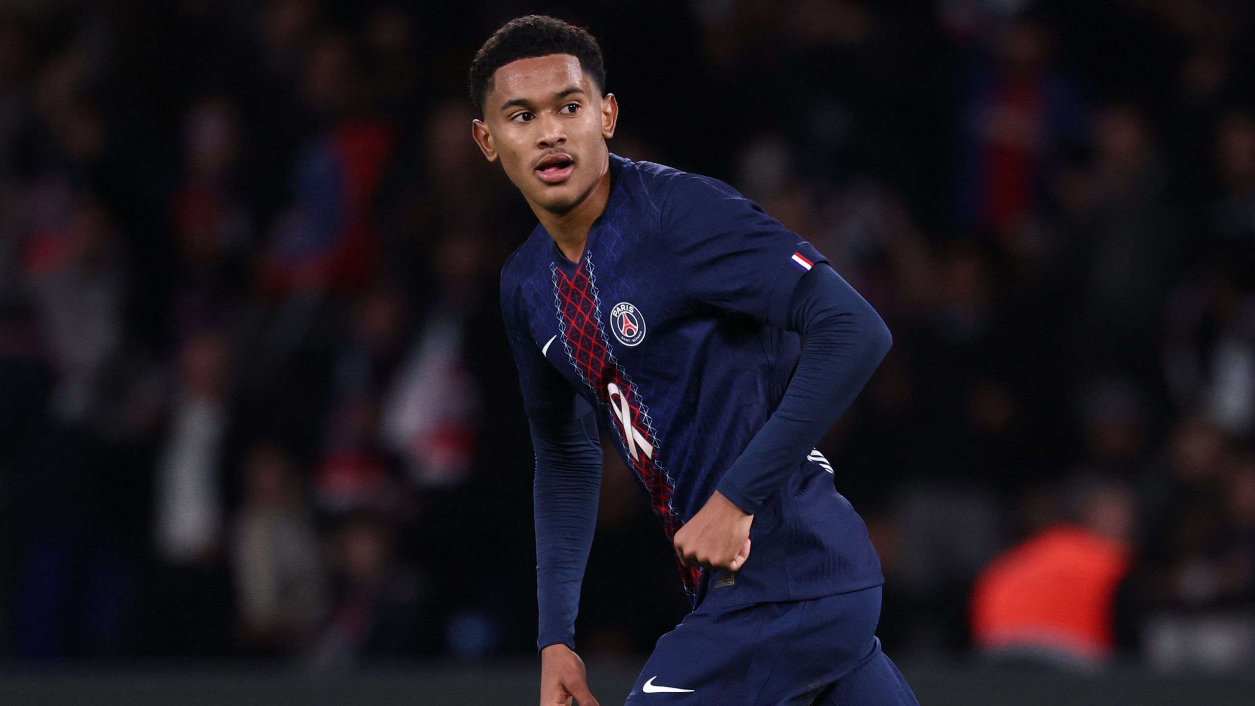 Ligue 1 - 8e journée - Malmené, le PSG arrache le nul (3-3) face à ...