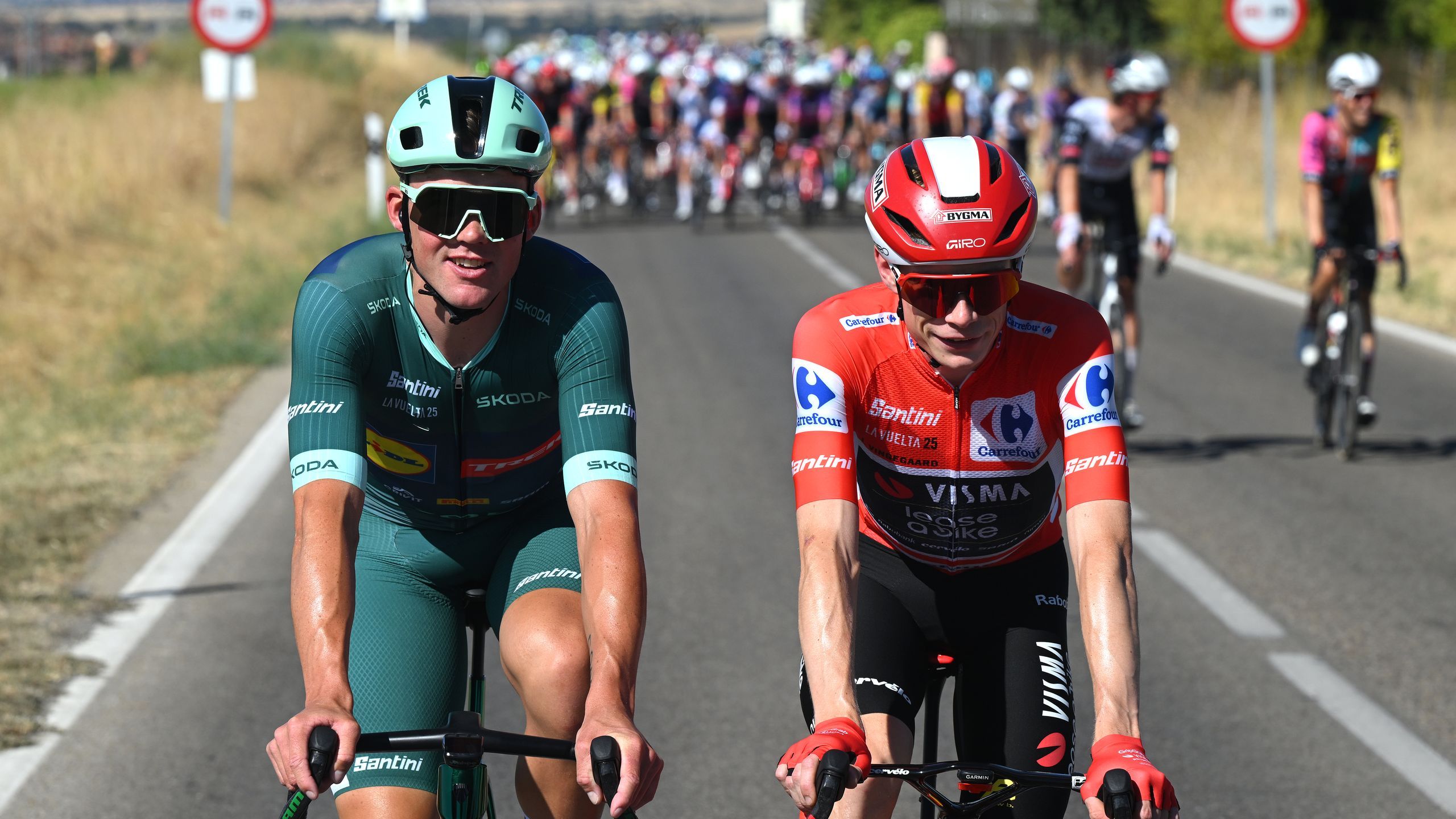 Jonas Vingegaard og Mads Pedersen er nomineret til titlen som verdens ...
