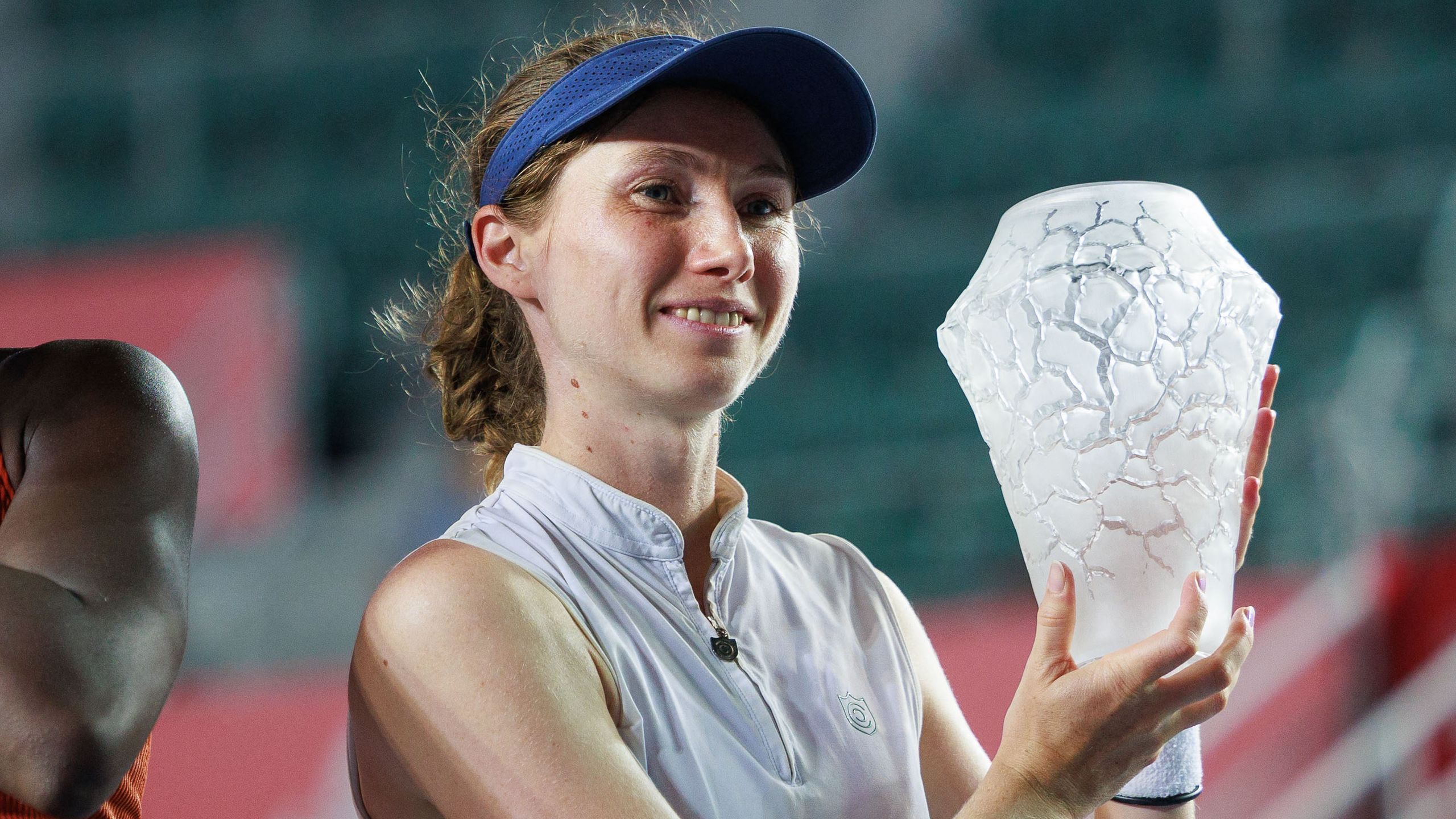Cristina Bucsa, tras caer en la final del WTA 250 de Hong Kong ante ...