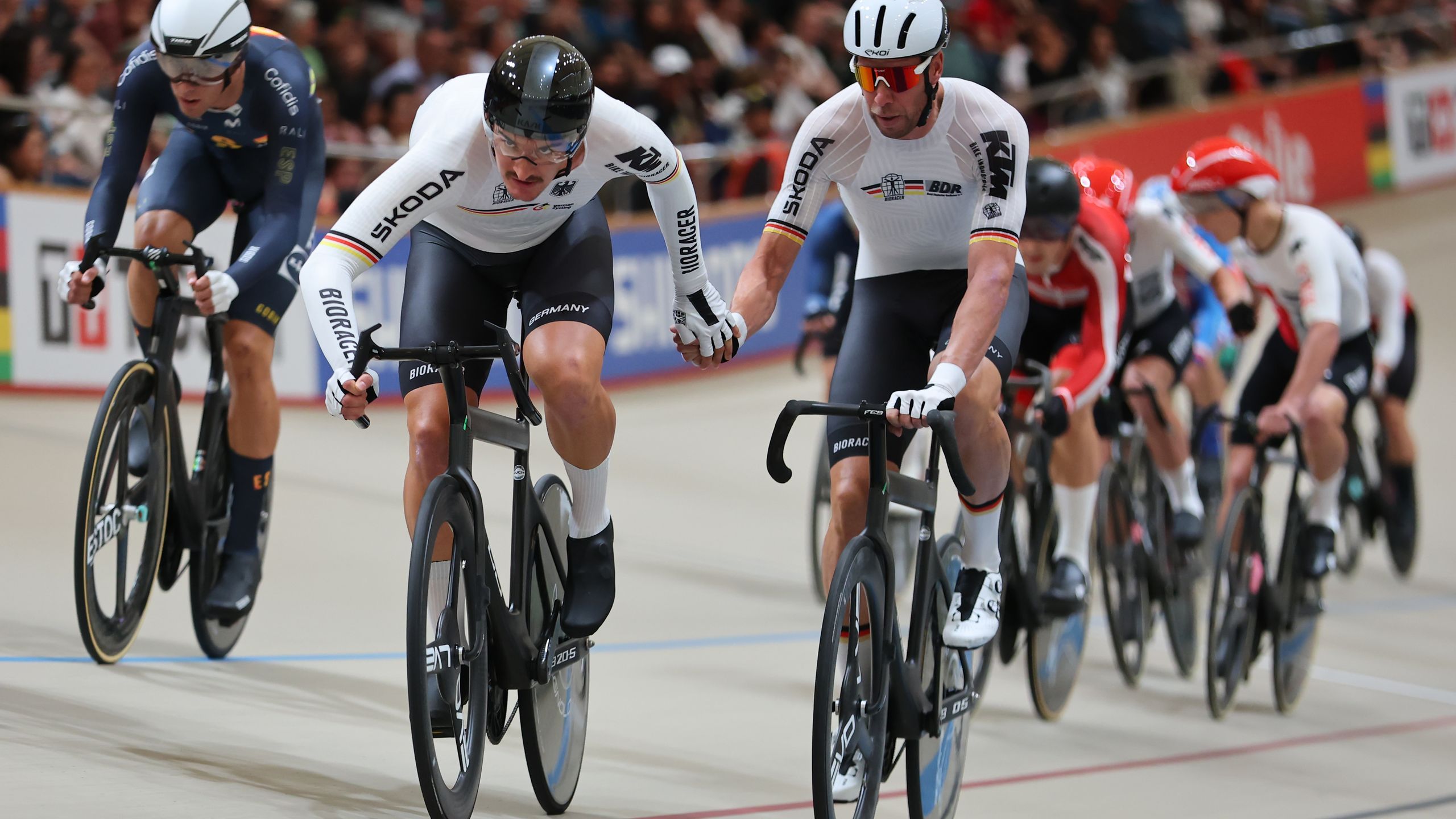 Roger Kluge und Moritz Augenstein gewinnen Gold im Madison bei Bahnrad ...