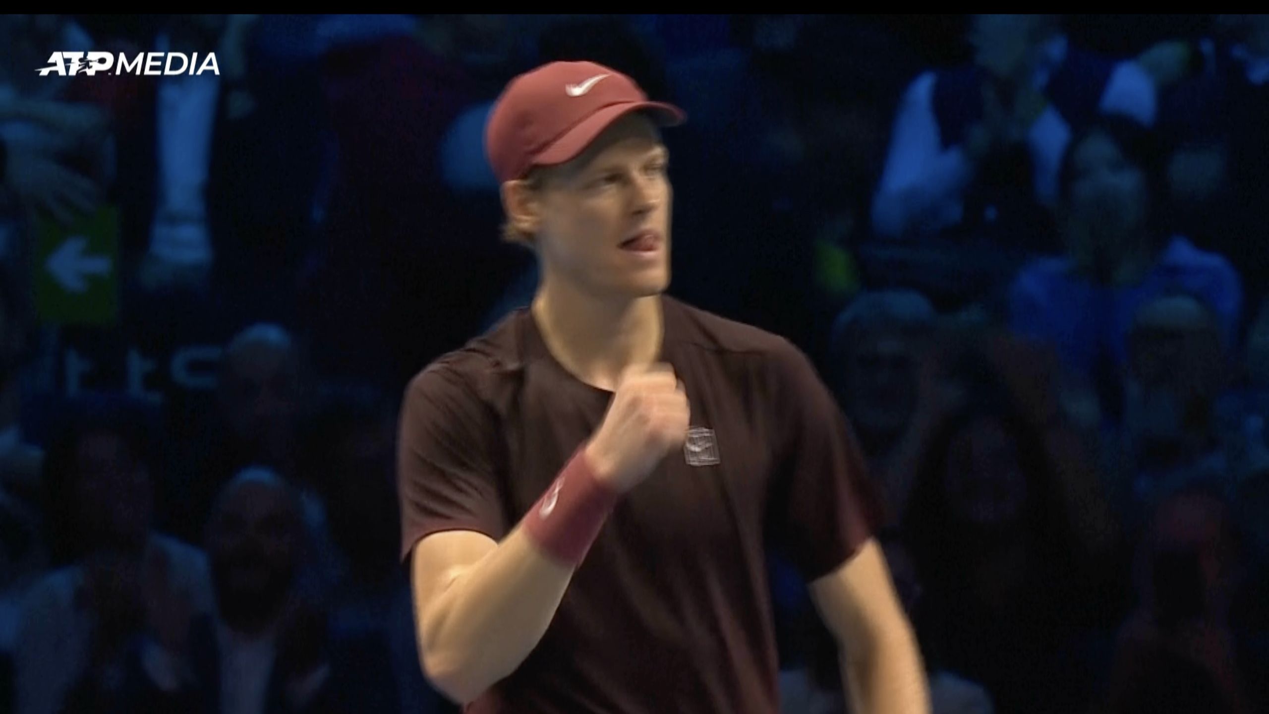 Jannik Sinner supera Ben Shelton nell'ultima partita del round robin ...