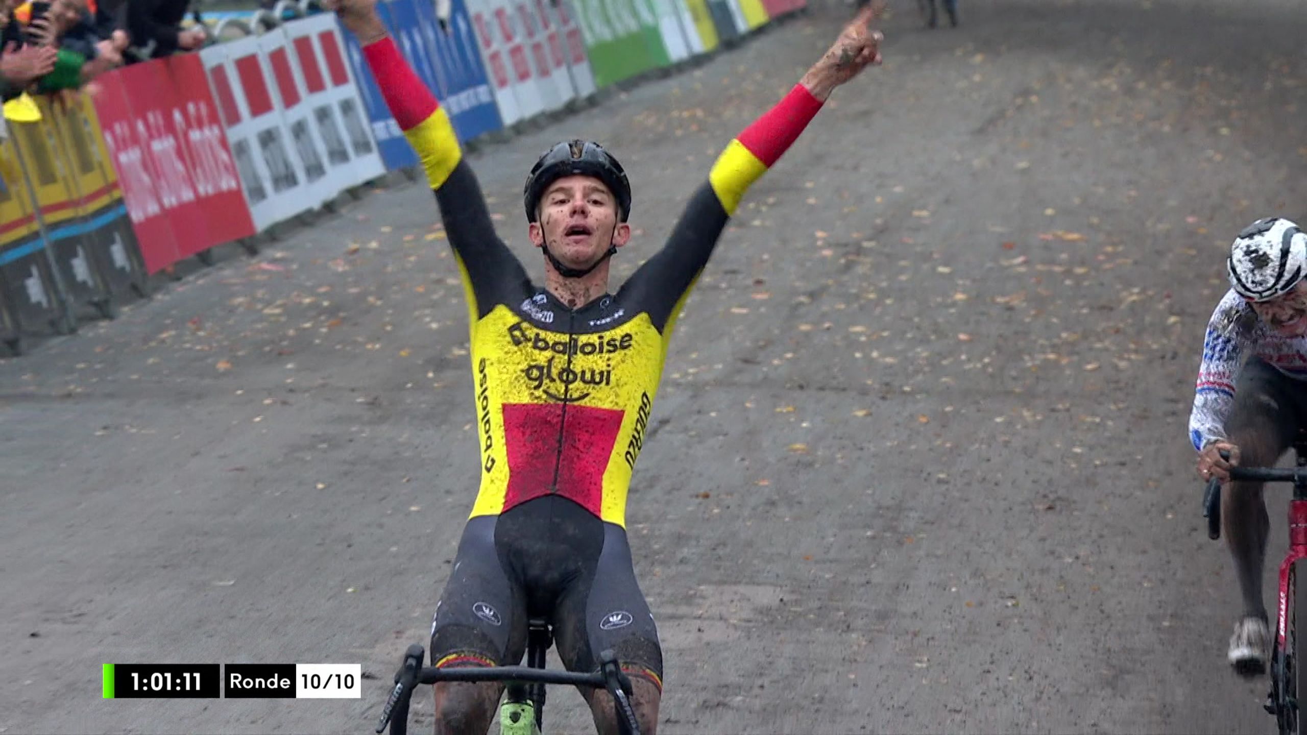 Thibau Nys torna alla vittoria dopo il bel duello con Cameron Mason ...