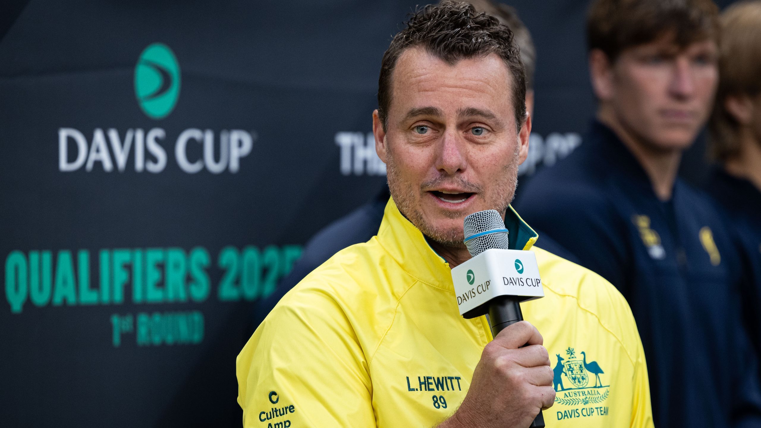 Lleyton Hewitt a revenit pe terenul de tenis! Australianul a debutat cu ...