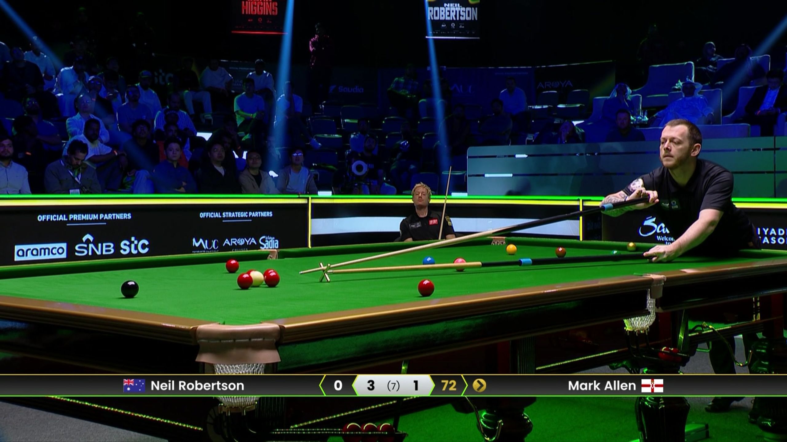 Mark Allen komt tot halverwege de opdracht om 167 break te realiseren ...