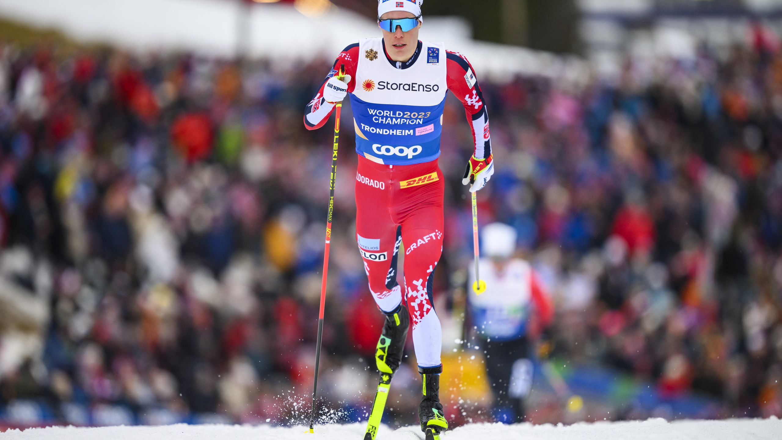 Martin Løwstrøm Nyenget wint 10 km klassiek in Ruka – Mika Vermeulen ...