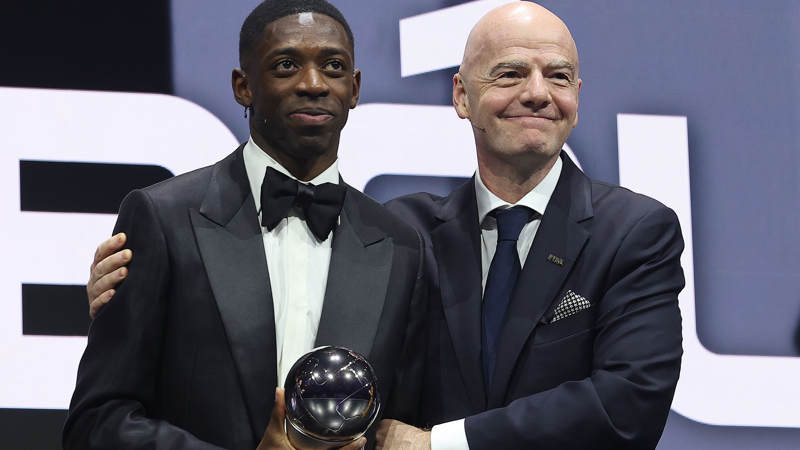 Trophées The Best : Ousmane Dembélé élu joueur de l'année par la FIFA ...