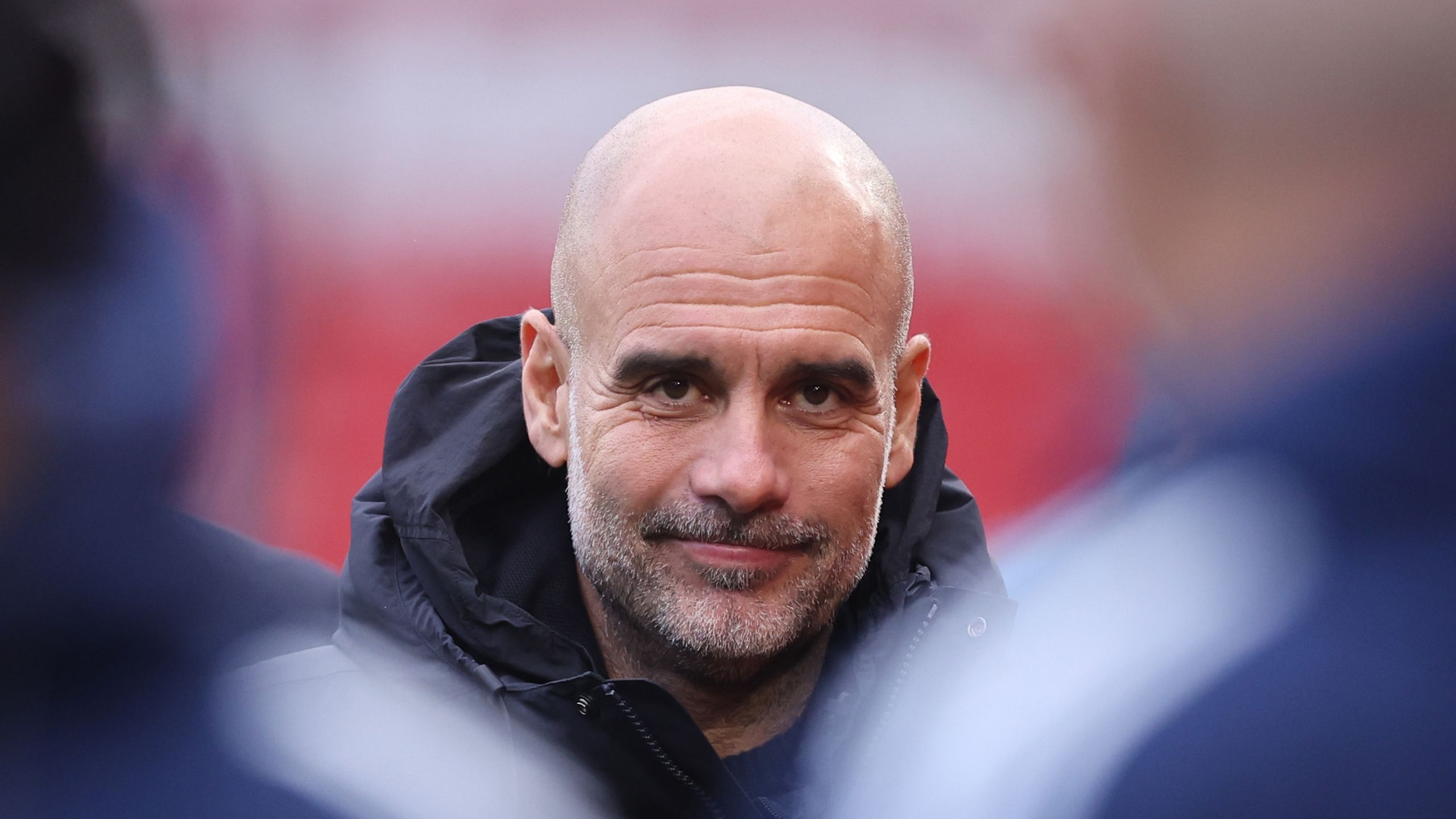 Premier League - Pep Guardiola sur Rayan Cherki : "Parfois, je lui crie ...