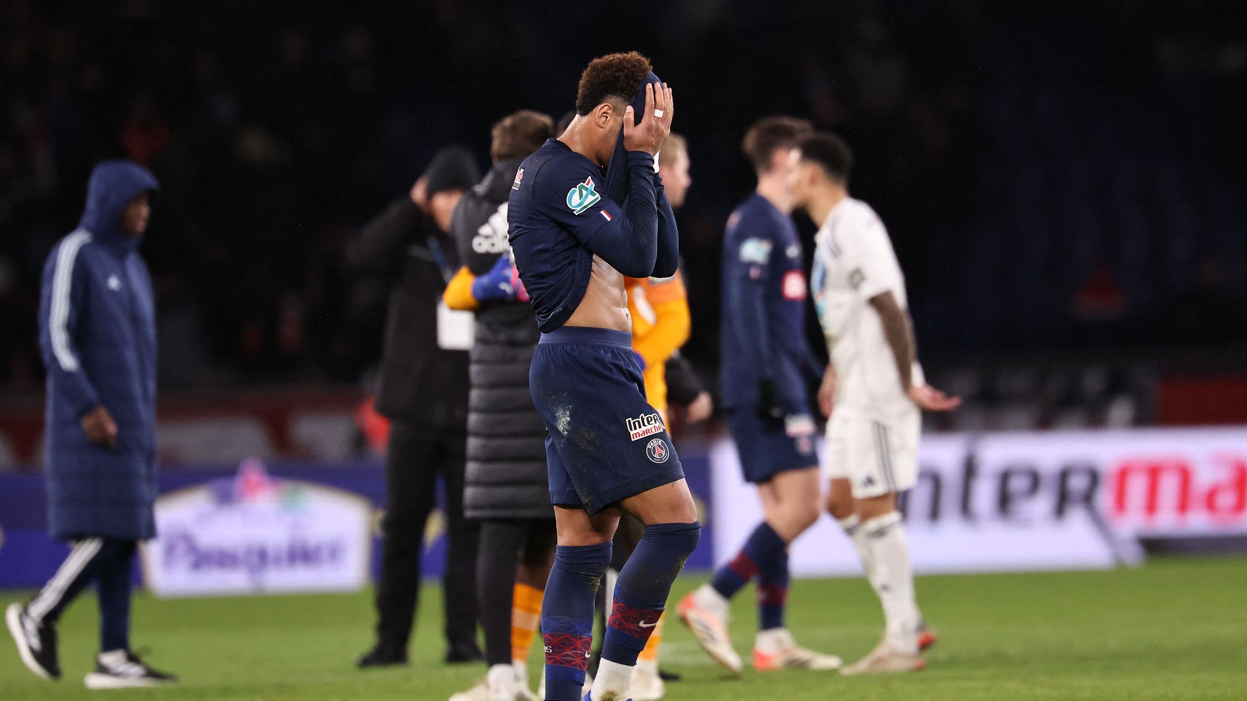 Paris Saint-Germain scheitert im französischen Pokal an Stadtrivale ...