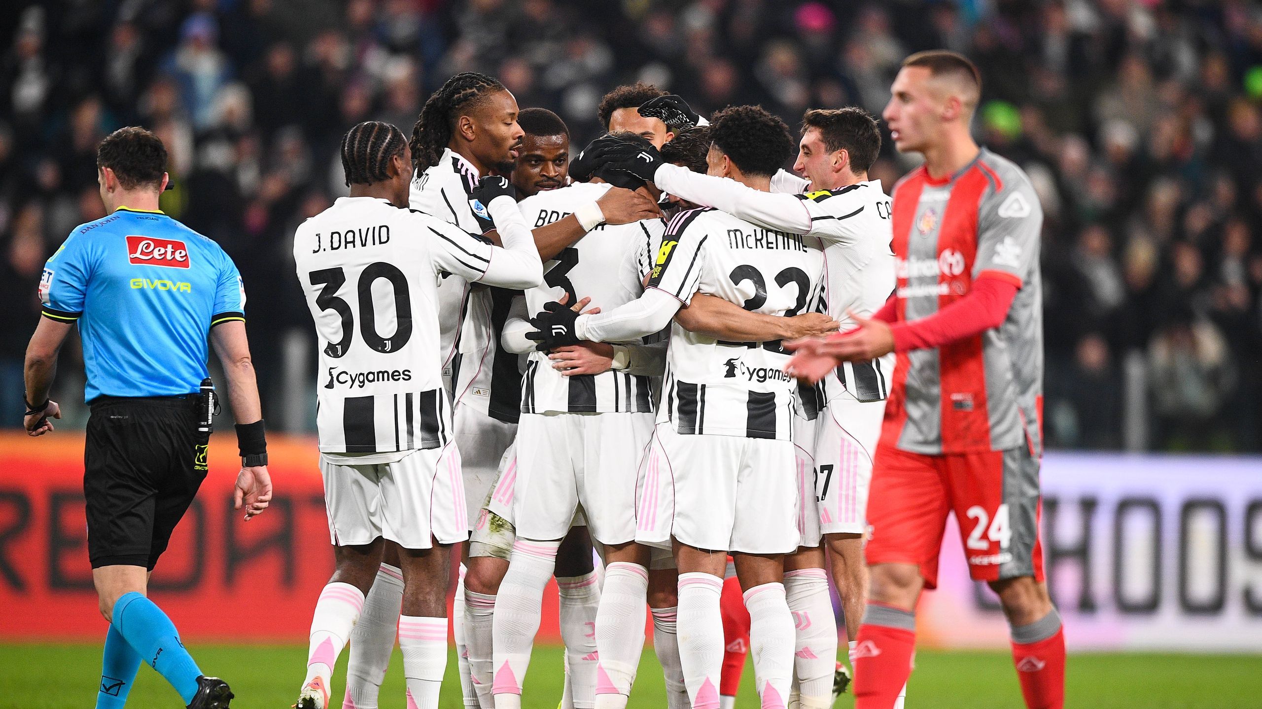 Juventus-Cremonese 5-0: Bremer, David, Yildiz, autogol di Terracciano e ...