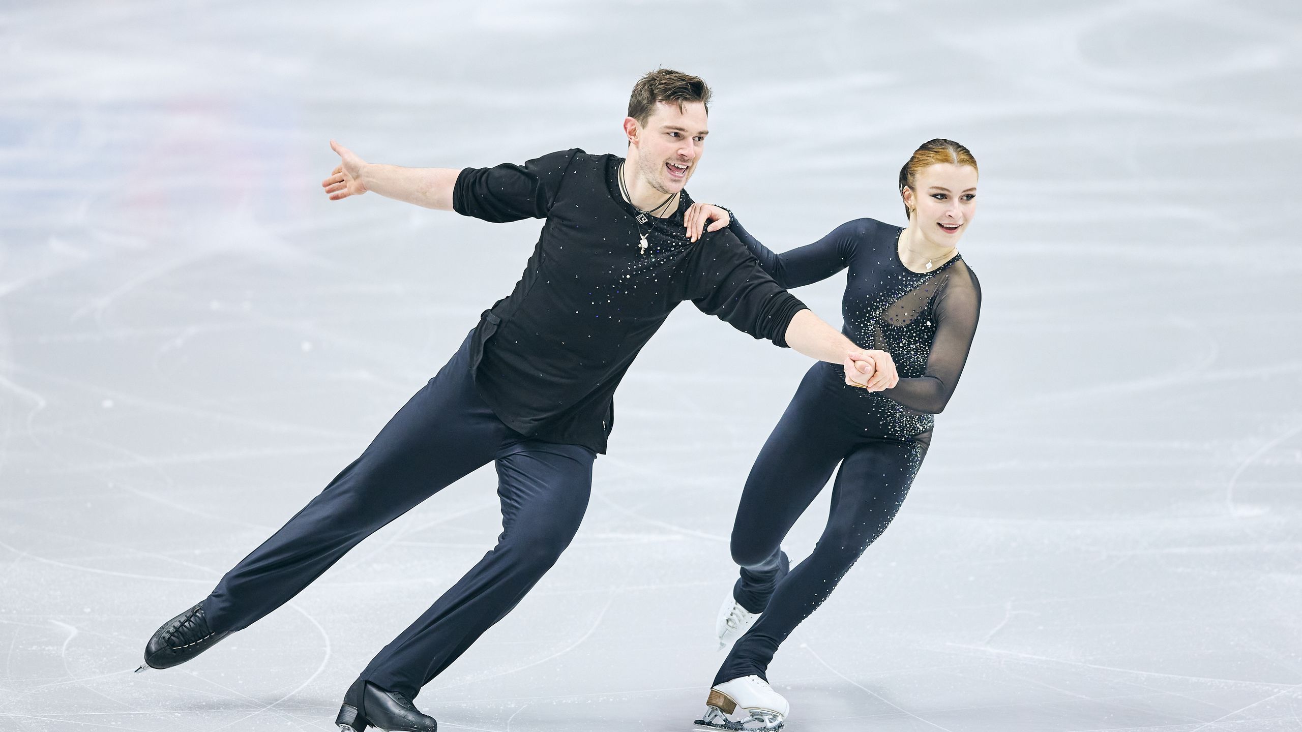Olympisch duo Daria Danilova en Michel Tsiba op teleurstellende ...
