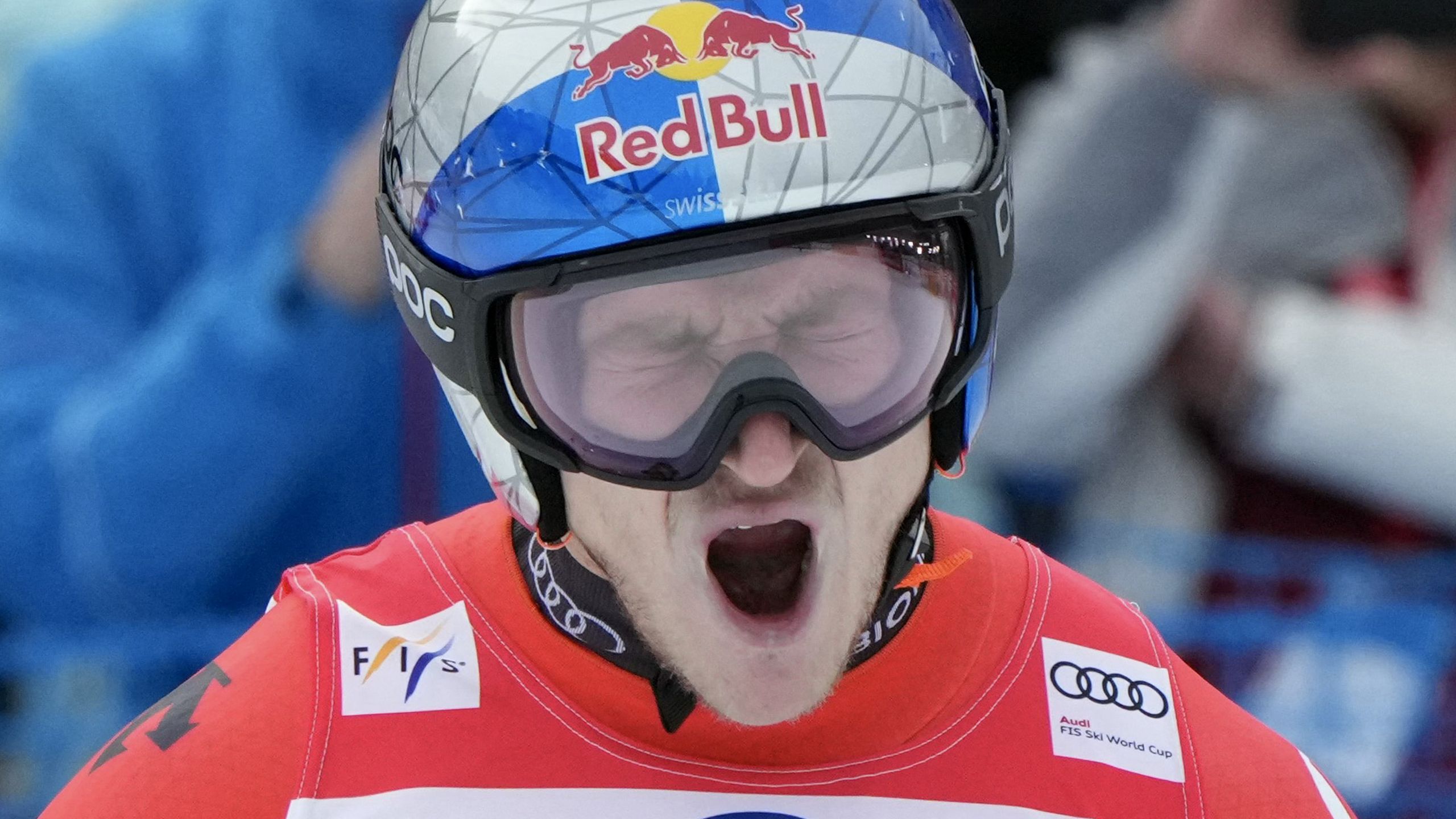 Marco Odermatt dominiert Lauberhorn-Abfahrt in Wengen: Schweizer ...