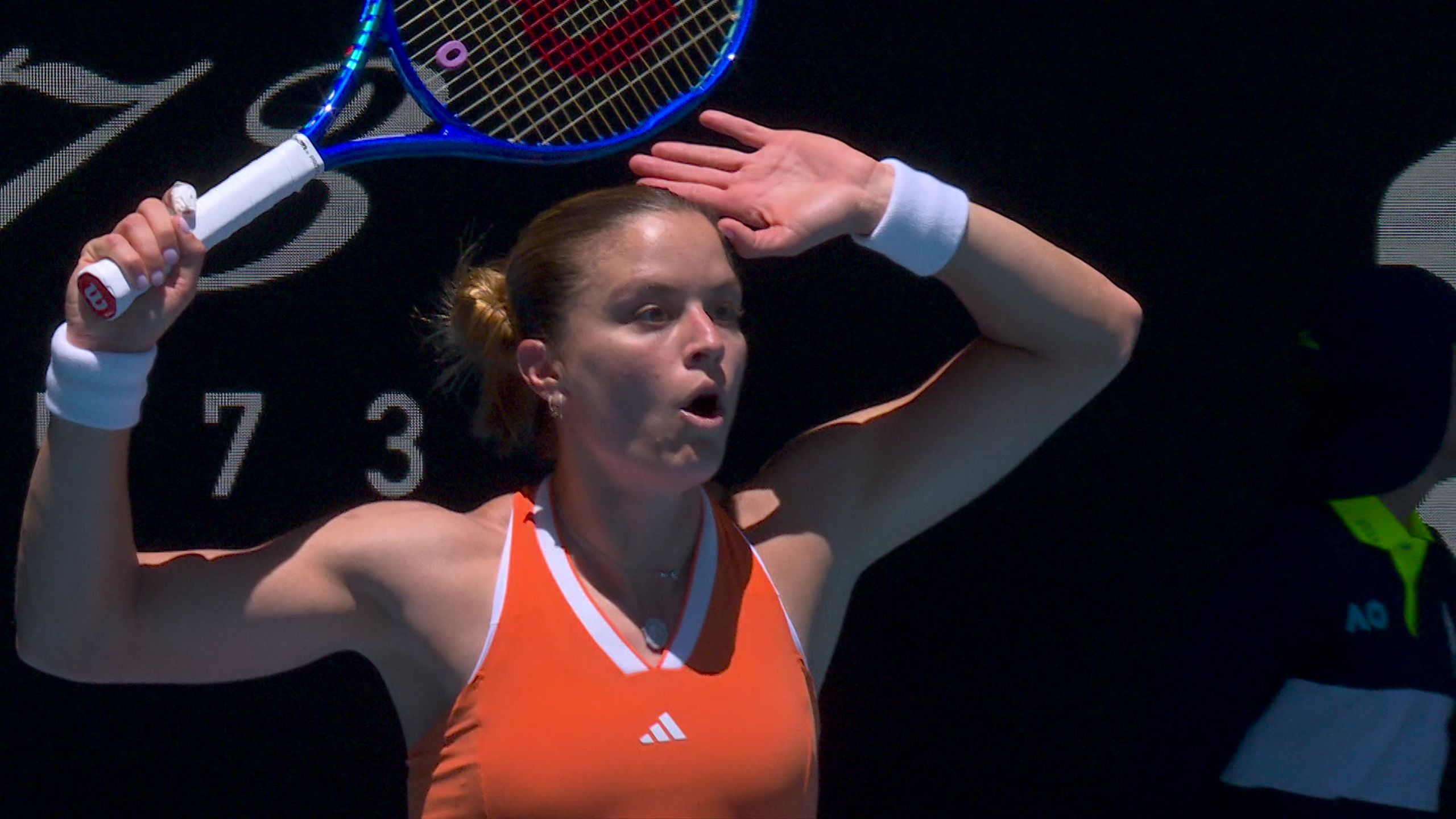 Tenis: Świetny return Sakkari obok siatki przy 4:2 w 2. secie meczu z ...