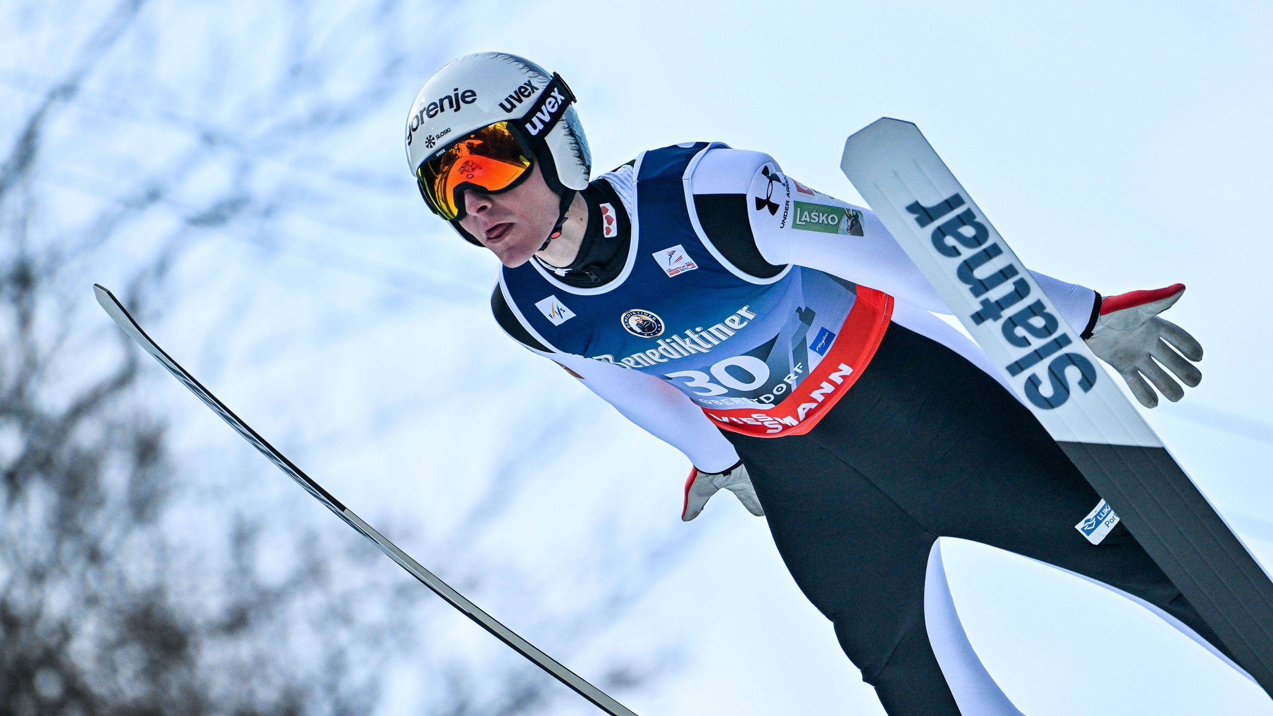 Skiflug-WM in Oberstdorf: Domen Prevc fliegt in eigener Liga - DSV ...