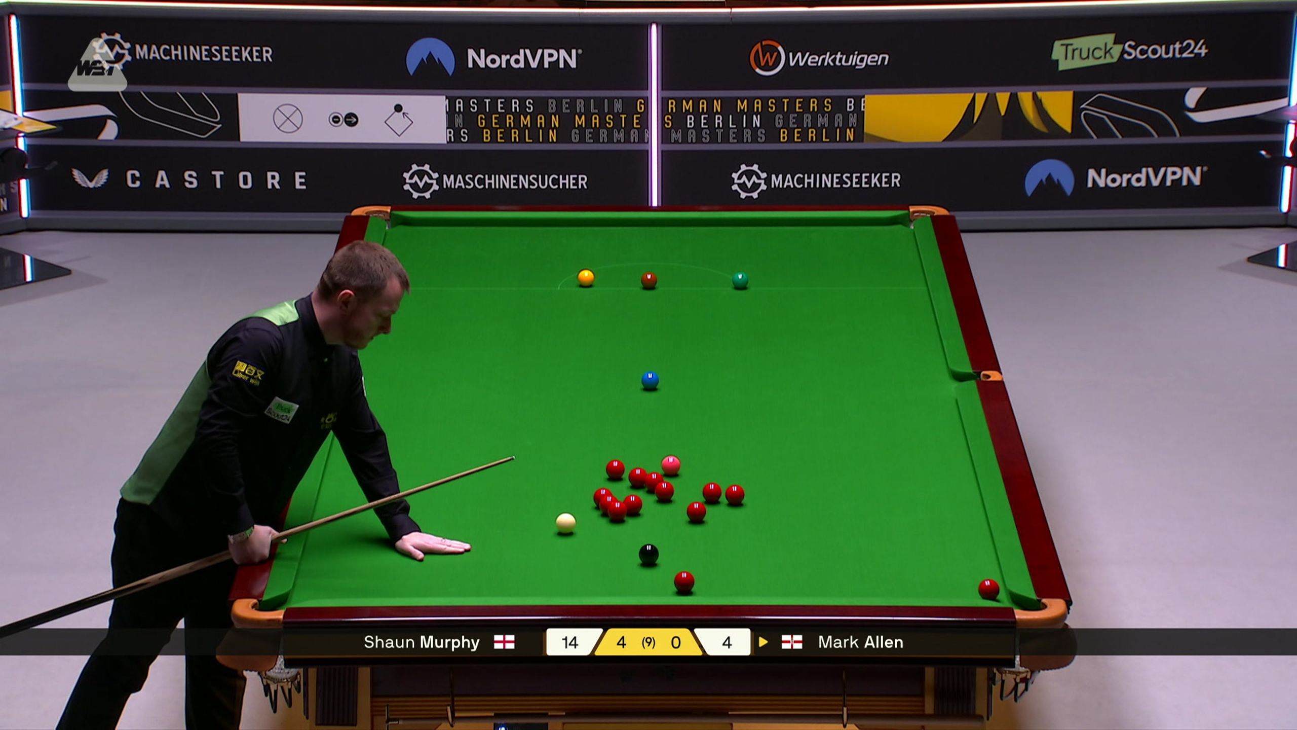 Shaun Murphy i Mark Allen pudłują kolejno w meczu German Masters ...