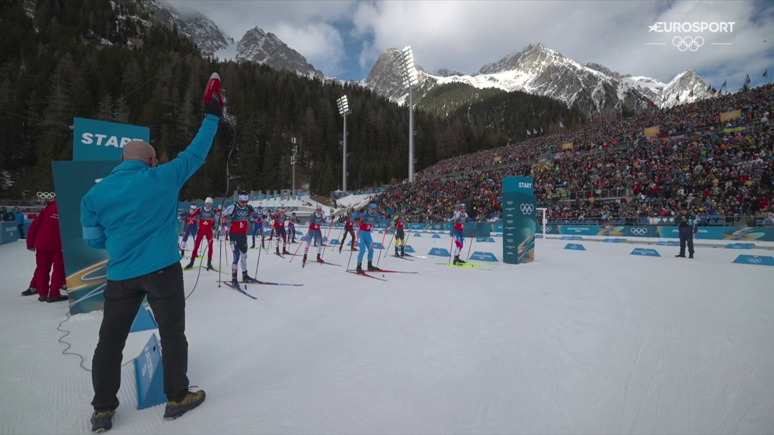 Biathlon. Start sztafety mieszanej 4x6 km w biathlonie - zimowe ...