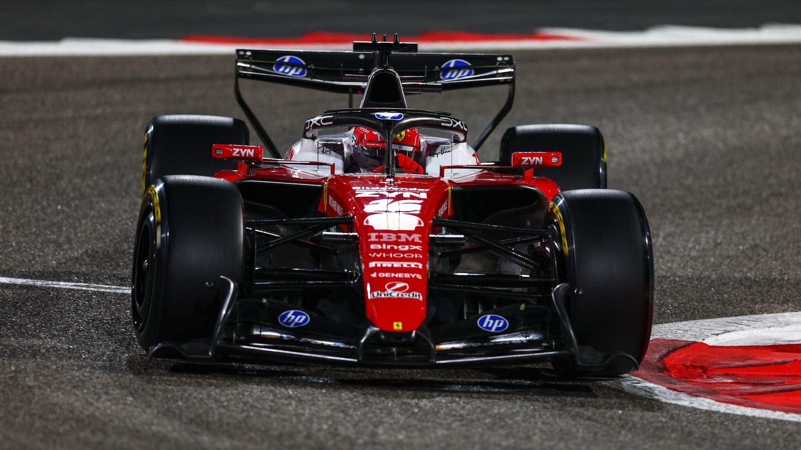 Cele mai bune patru echipe de Formula 1 au dominat sesiunile de teste ...