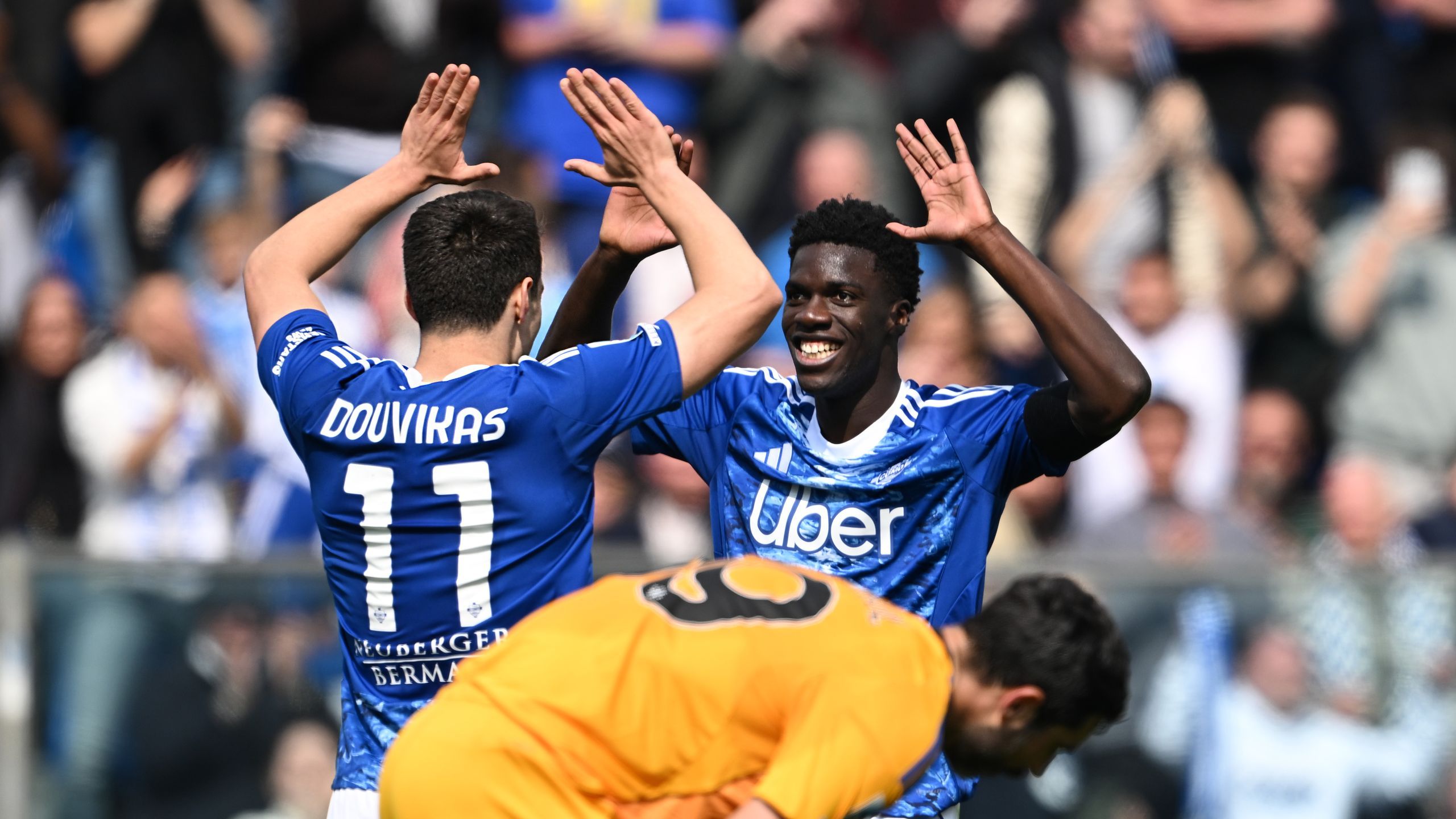 Como-Pisa 5-0: Fàbregas allunga al 4° posto, è a +3 sulla Juventus e la ...