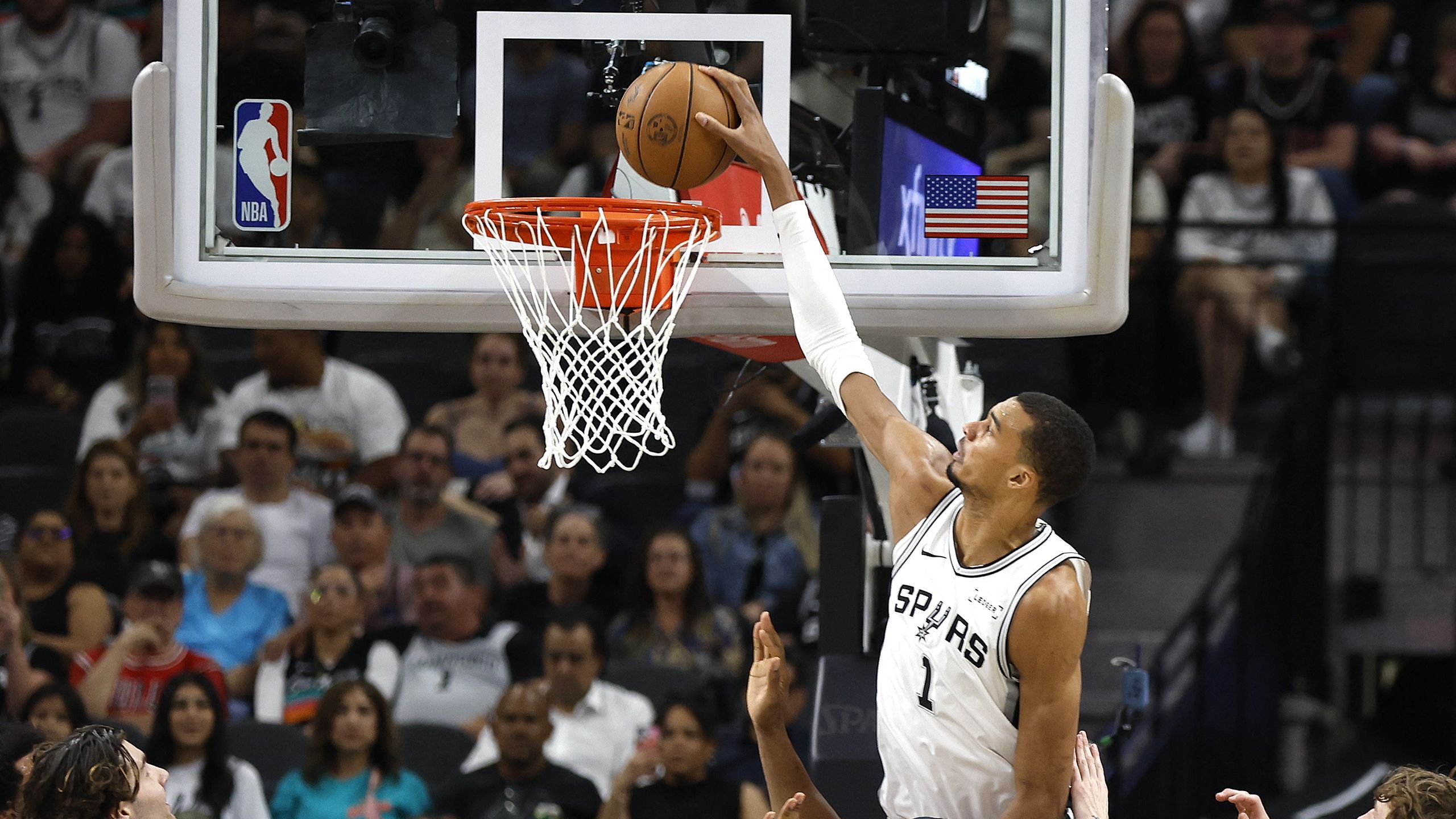 Victor Wembanyama signe encore une performance de MVP, Shai Gilgeous ...