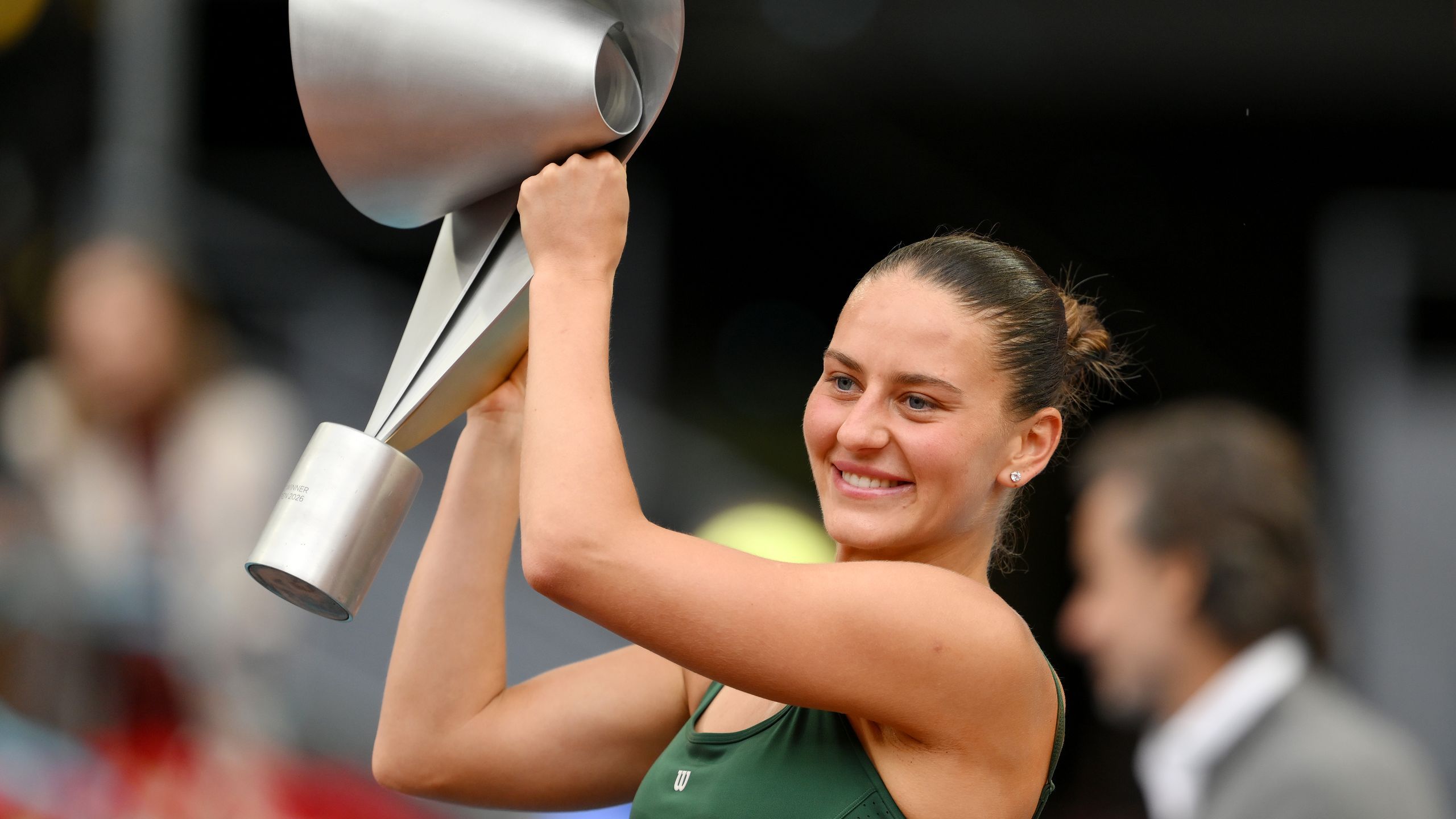 WTA Madrid - Surprenante jusqu'au bout, Marta Kostyuk s'impose en ...