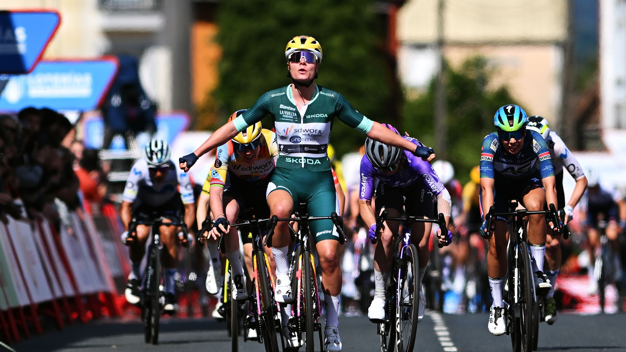 Vuelta (F) - 4e étape - La quatrième étape et le général : Lotte ...