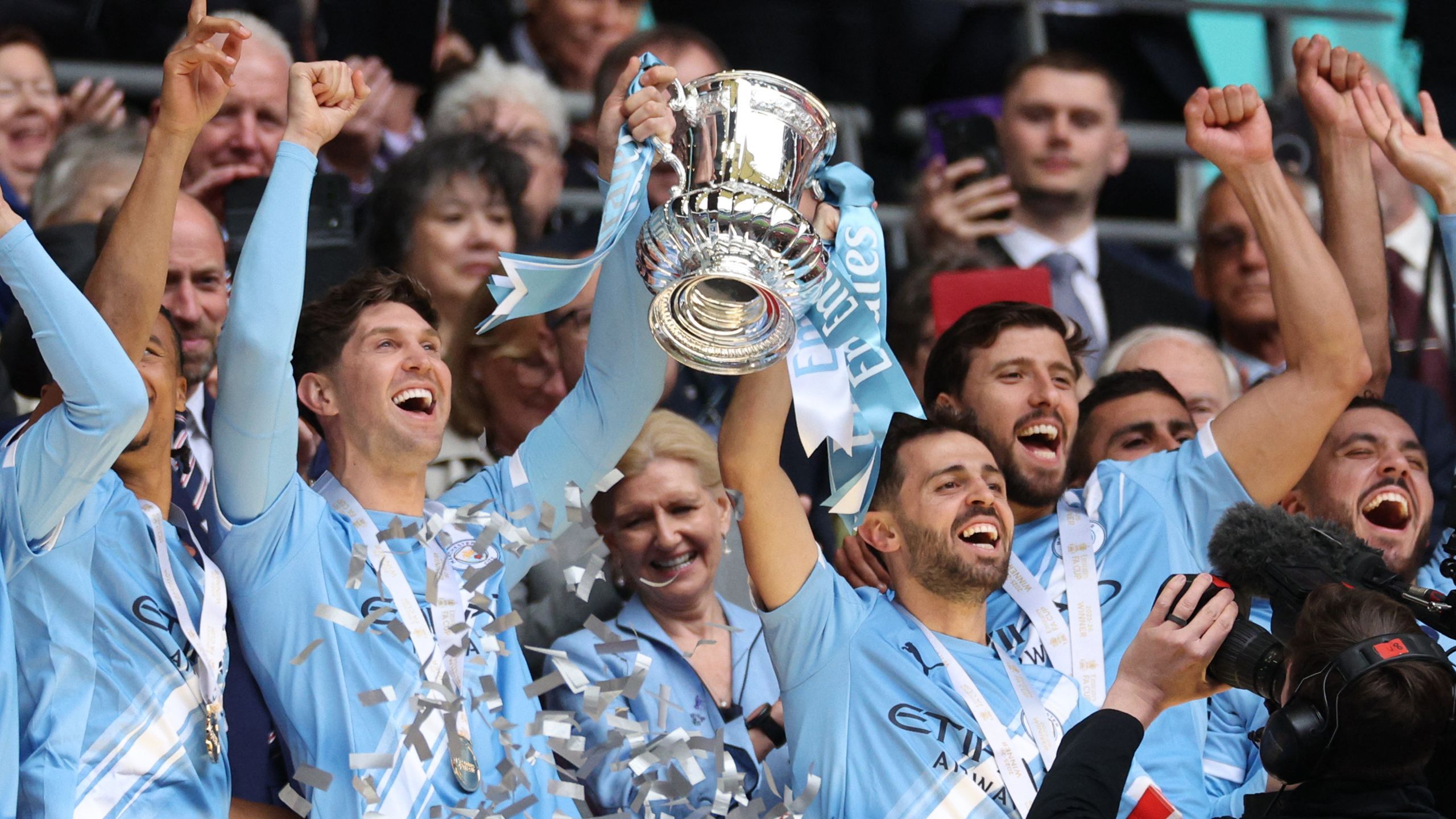 FA Cup - Manchester City titré grâce à un bijou d'Antoine Semenyo ...