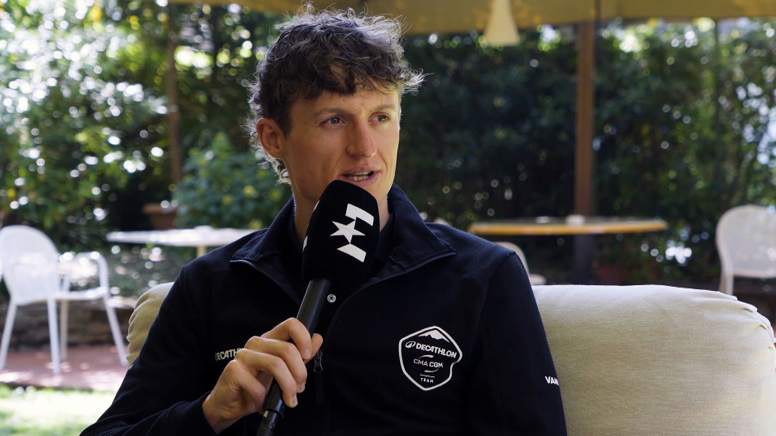 Giro d'Italia 2026 - Felix Gall im Eurosport-Interview: "Bin sehr ...