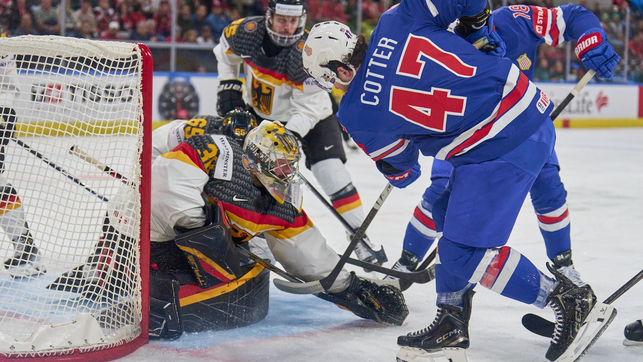 Eishockey-WM: Philipp Grubauer kritisiert Schiedsrichter - DEB-Torhüter ...