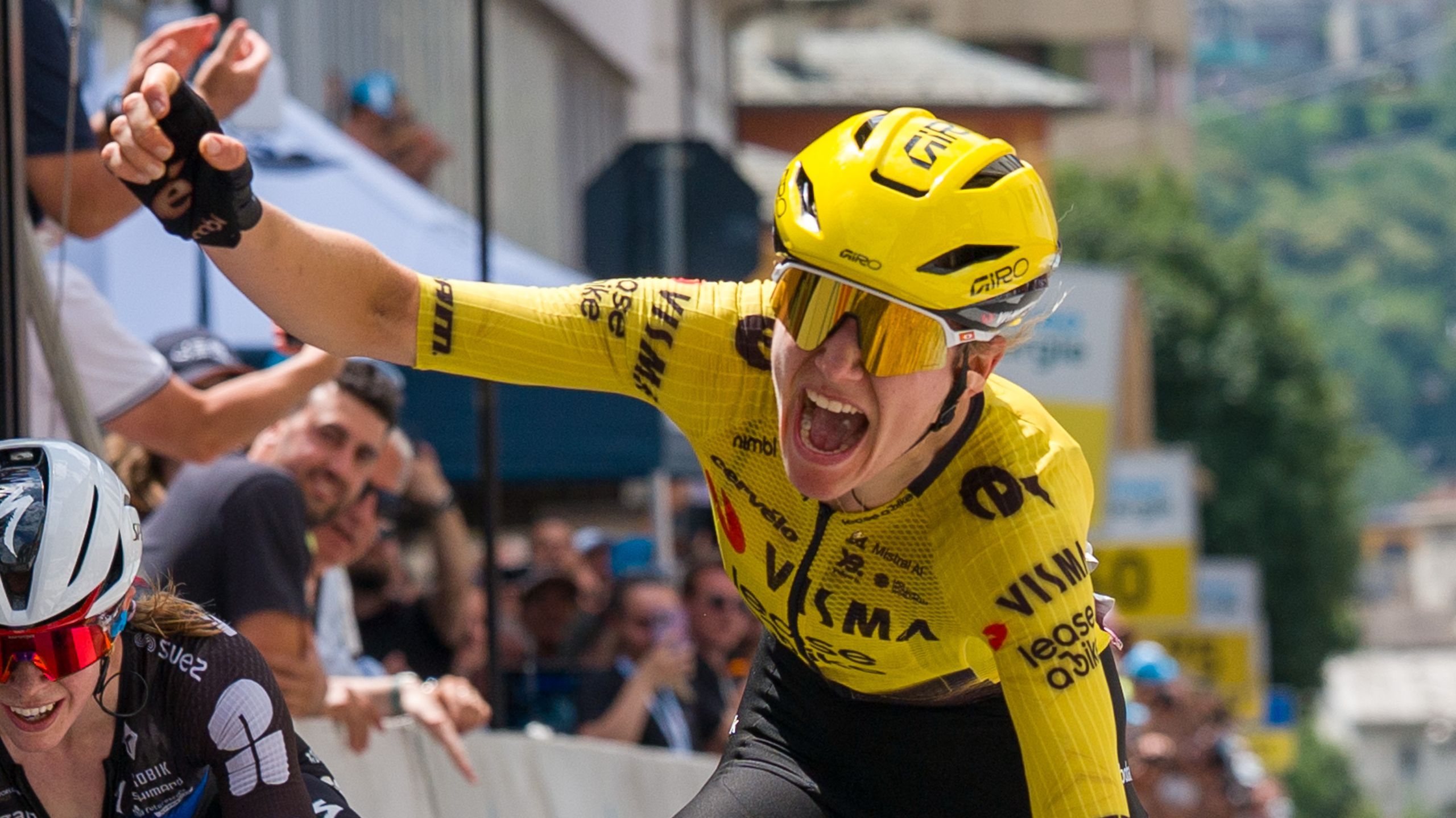 Unicum voor Femke de Vries - renster van Visma | Lease a Bike pakt ...