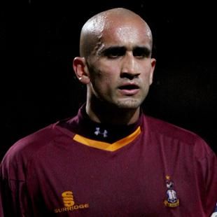 Rehman quits Bradford - Eurosport