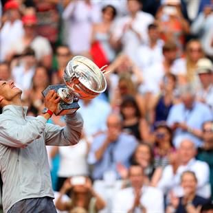 Rafa Nadal tendrá una estatua en Roland Garros - Eurosport