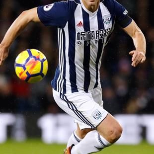 West Brom offer support to Gareth Barry following death of his brother ...