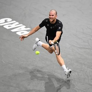 Adrian Mannarino stoppé par Kei Nishikori au 2e tour - Eurosport