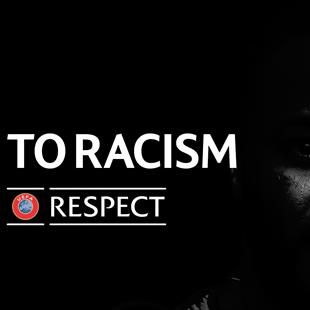 "No al razzismo": quando uno slogan viene svuotato dall'ipocrisia ...