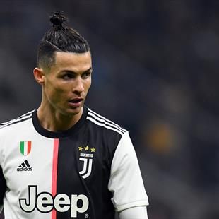 Juventus Brescia Cristiano Ronaldo Non Convocato Chiellini Torna A