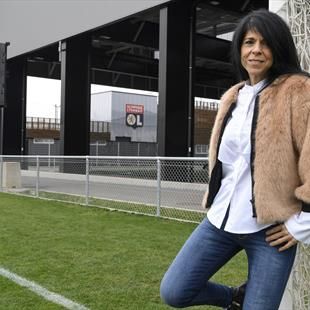 Ils sont dans l'ombre mais font vivre la L1 : Isabelle Dias ...