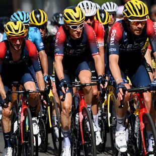 Wielrennen | INEOS op zoek naar nieuwe succesformule - oogje op ...