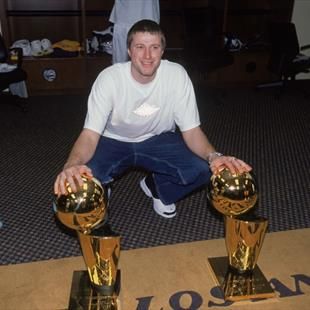 Basket, NBA: Stanislav Medvedenko mette all'asta i suoi anelli NBA per ...