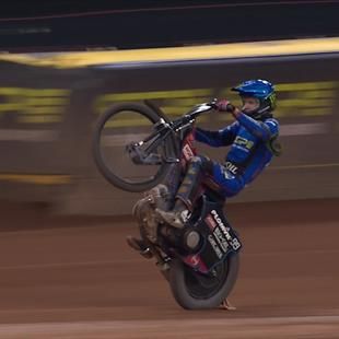 Speedway GP - Victoria uluitoare a lui Bewley în fața publicului de ...