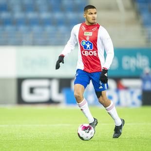 Aaron Kiil Olsen fikk landslagsdebuten mot franske stjerner: – Litt som ...