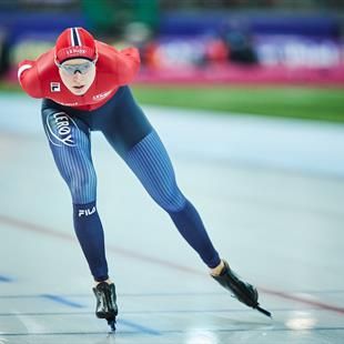 Wiklund med historisk skøytesølv i allround-EM - Eurosport