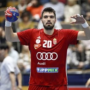 Megérkezett az örömhír, Rosta Miklós elhagyta a kéziválogatottat ...