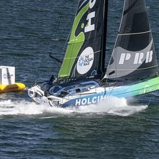 THE OCEAN RACE - Holcim-PRB domine encore les débats - Eurosport
