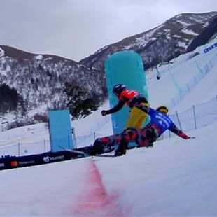 Mondiaux Bakuriani | Incroyable finale en boardercross : Jakob Dusek se ...