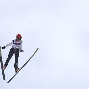 Skoki narciarskie. Mico Ahonen, syn Janne, w kadrze Finlandii na ...