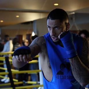 Boxe : Yoka fera son retour sur le ring le 17 mai contre Yallyev ...