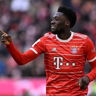 FC Bayern - Alphonso Davies’ Berater Nick Huoseh bestätigt: "Einige ...