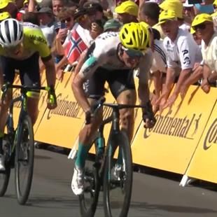 Tour de France - Georg Zimmermann im Zielsprint von Pello Bilbao ...