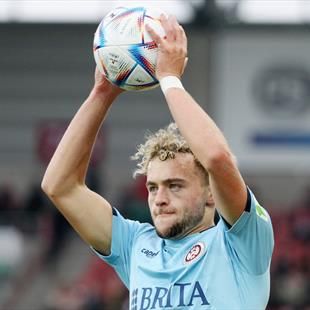 Union Berlin verstärkt sich mit Offensivspieler Benedict Hollerbach ...