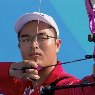 Universiades Chengdu - Cinq flèches d'affilée en plein dans le mille ...