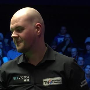 'Wait for it, wait for it!' - Elliot Slessor flukes red to wrap up ...